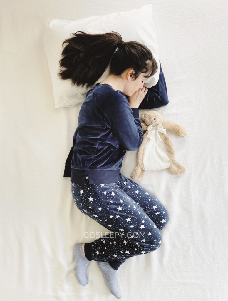 The Cuddle Curl: How to Best Position Your Arms - cosleepy.com