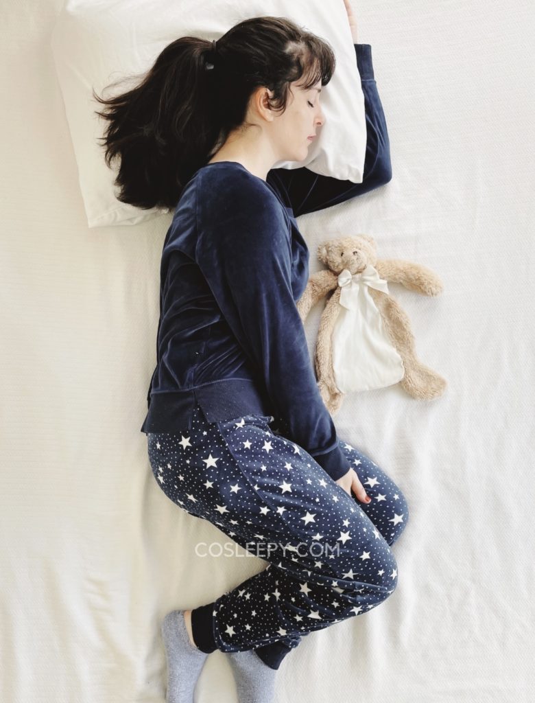 The Cuddle Curl: How to Best Position Your Arms - cosleepy.com