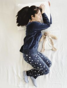 The Cuddle Curl: How to Best Position Your Arms - cosleepy.com