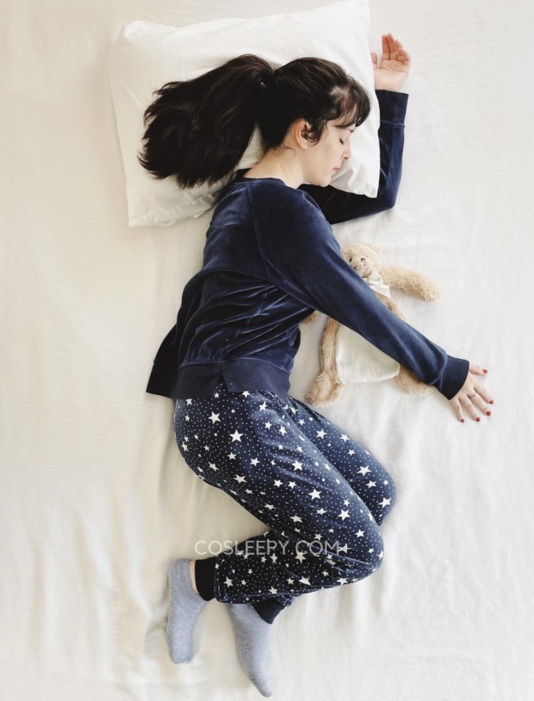 The Cuddle Curl: How to Best Position Your Arms - cosleepy.com